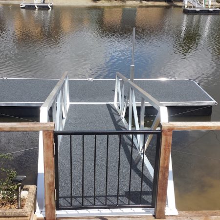 Pontoons vs Jetties and the difference in pile types - Aqua Pontoons